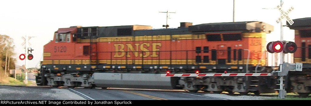 BNSF 5120